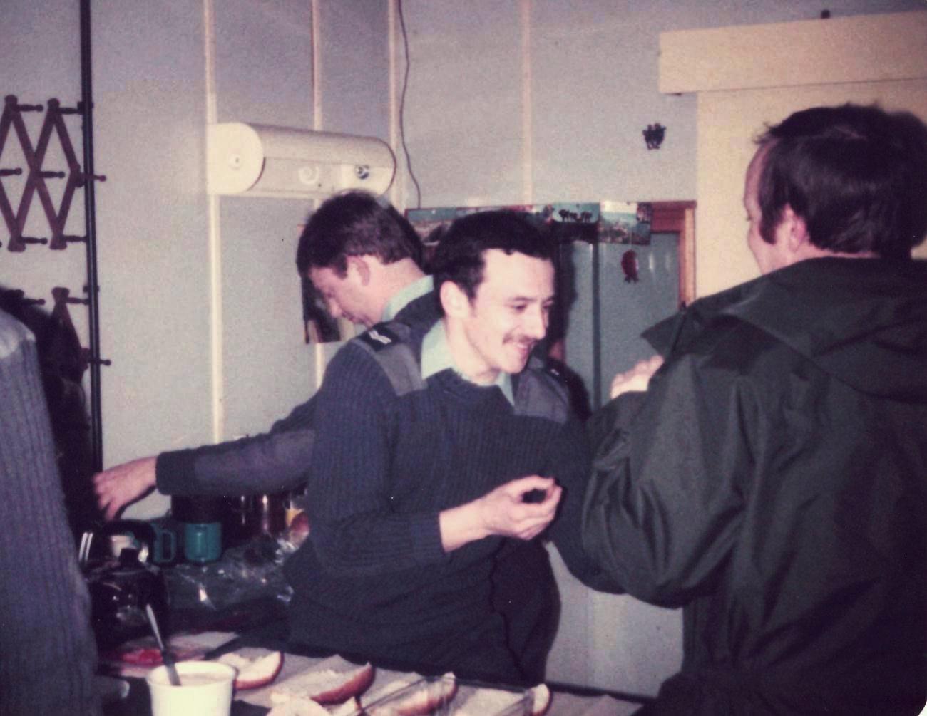 Steve Ware & Co SCIEL Tea Bar RAF Bruggen 1980 – RAF Photographers Memorial